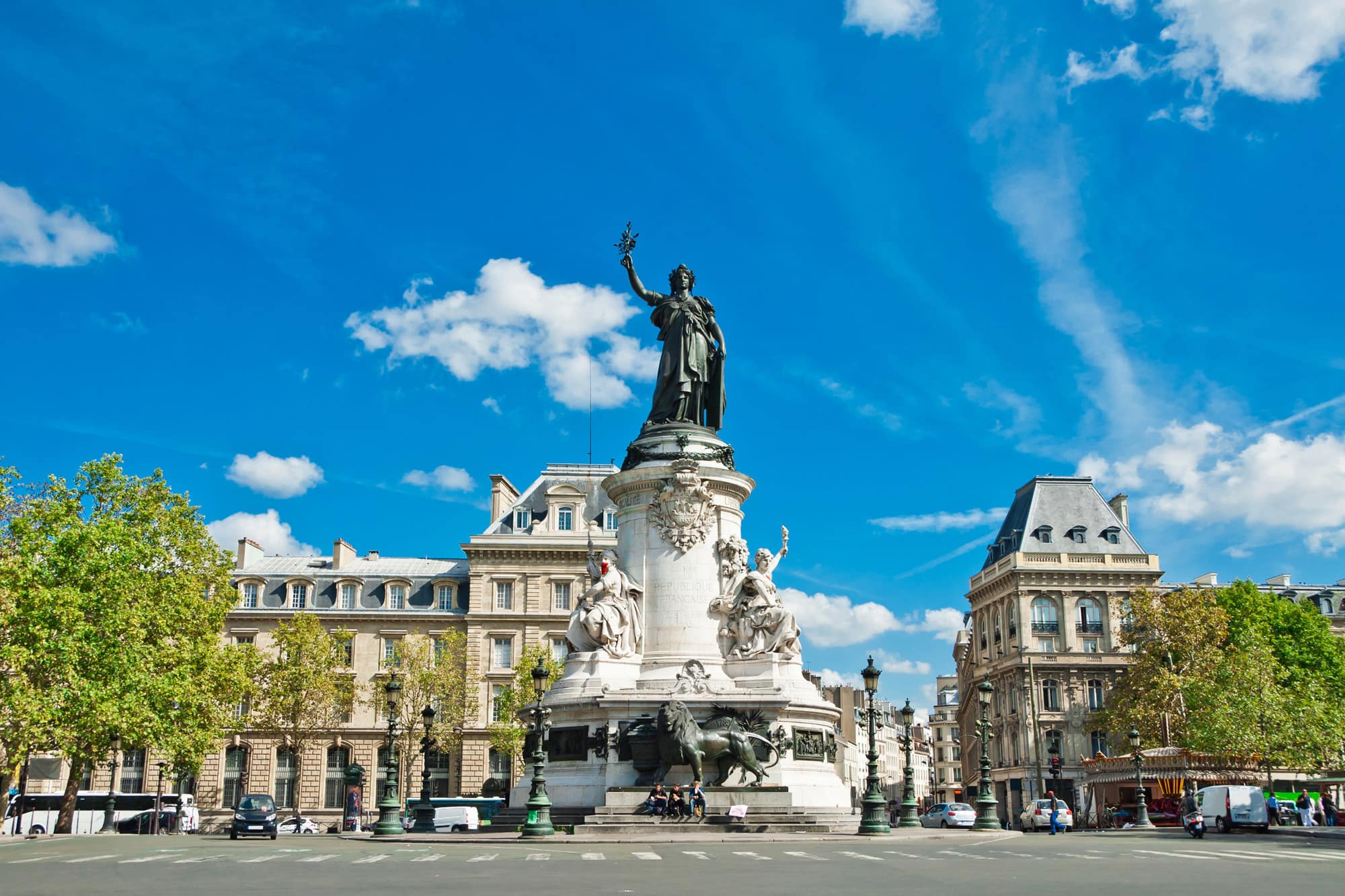 Team building Place de la République Paris : activité séminaire entreprise